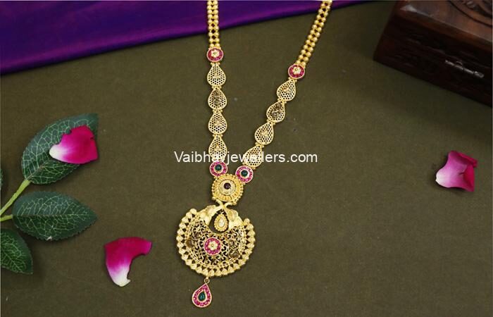Shop South Indian Gold Long Chains | Authentic Collection